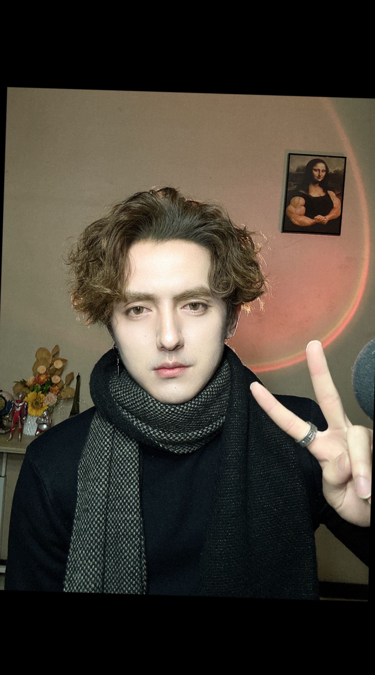 亚历山大 ALEX(中俄混血)的抖音 - 抖音