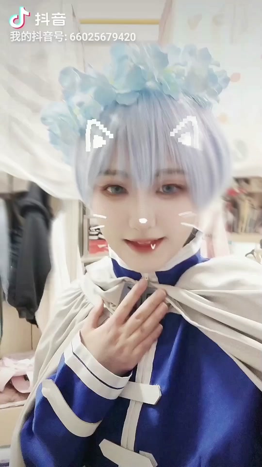 辛美尔啊#辛美尔 #芙莉莲 #葬送的芙莉莲 #冬天 #cos - 抖音