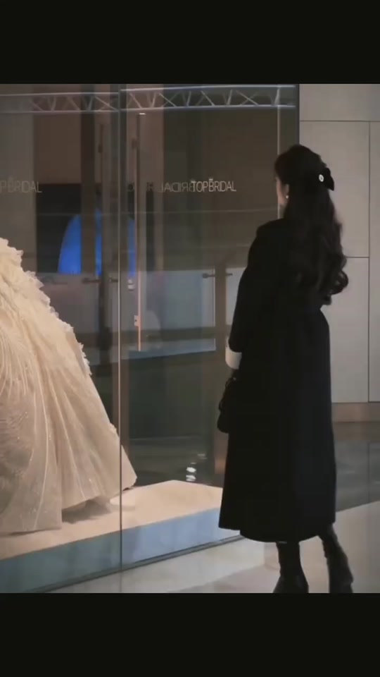 也是用上了APT.壁纸啦～ ☁️🎵🎧APT. #秀出你的apt壁纸 #网易云背景图 #朴彩英 #Kpop #blackpink - 抖音