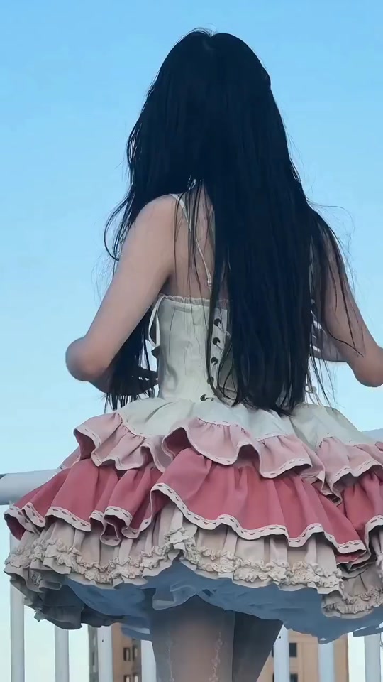 #野生萝莉 #女仆装 #cosplay #笑一笑 #cos - 抖音