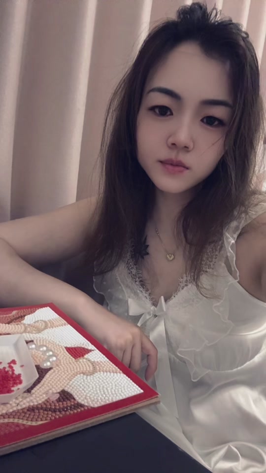 B.Duck寻宝派对｜全员隐藏！大表姐鸭怎么变紫啦！ @TNTSPACE潮玩旗舰店 #TNTSPACE #大表姐Dora #盲盒 #潮玩 - 抖音