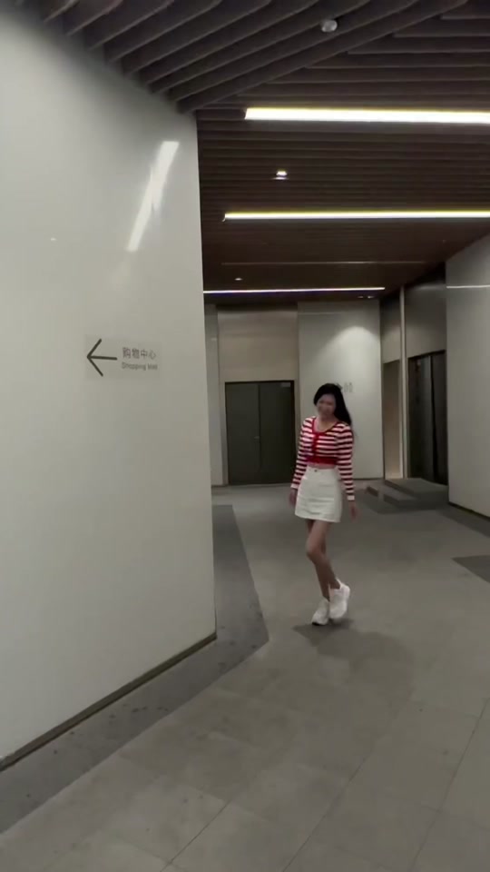 Elio变装！太帅了 #elio #elioky #西装杀 - 抖音