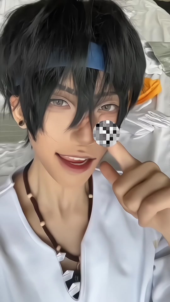 #上热门 出了一点小意外 但是没想到是惊喜嘿嘿 我爱我亲友 摇姐真的美@走路摇zly #甜妹 #cos #今天长这样 #这就是cosplay的 ...