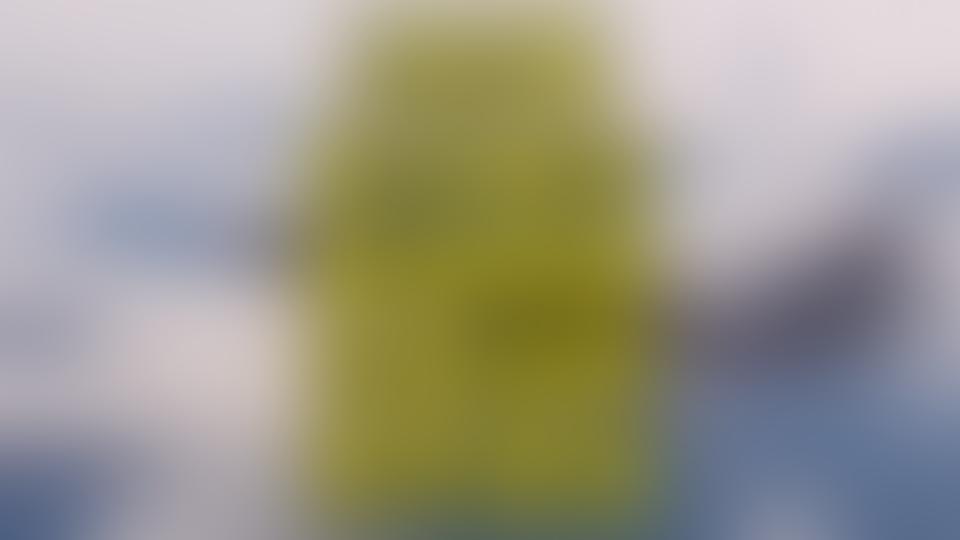 mu583航班由上海飞往洛杉矶中转提取行李 - 抖音